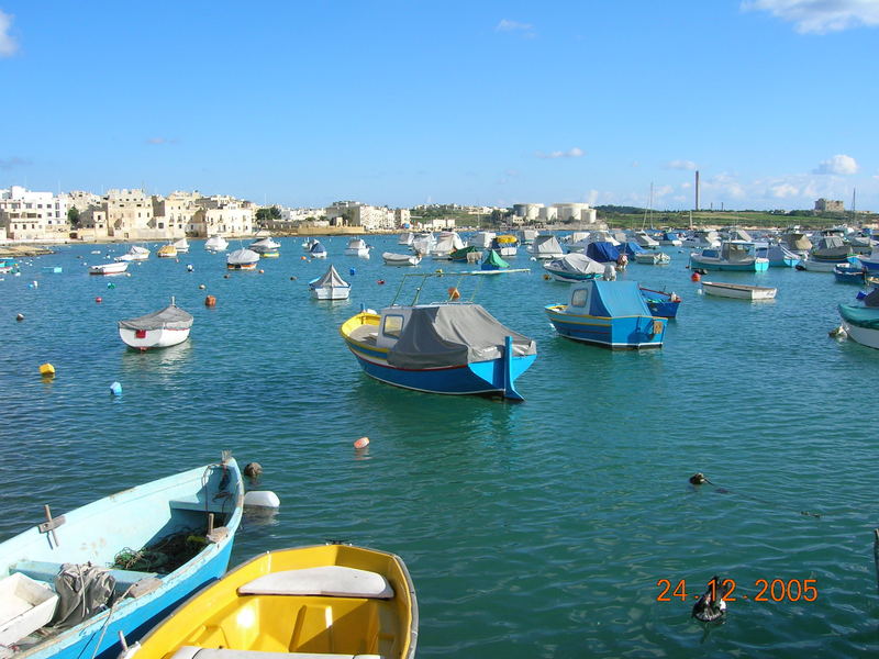 Car Hire in Birżebbuġa, Malta